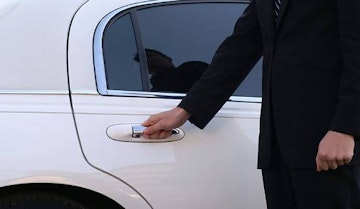 Book Activities | Atlantis Bahamas